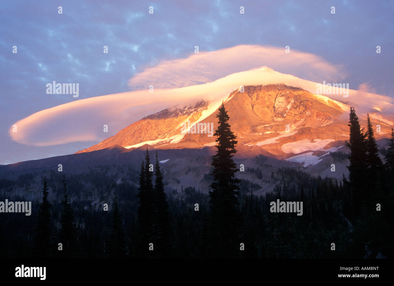MOUNT ADAMS WASHINGTON SUNSET Stock Photo - Alamy