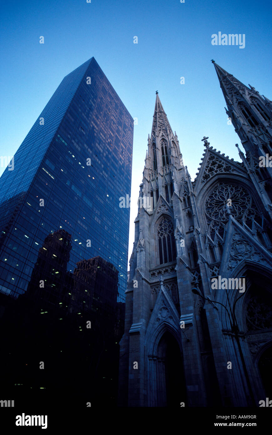 1980s st patricks cathedral hi-res stock photography and images - Alamy