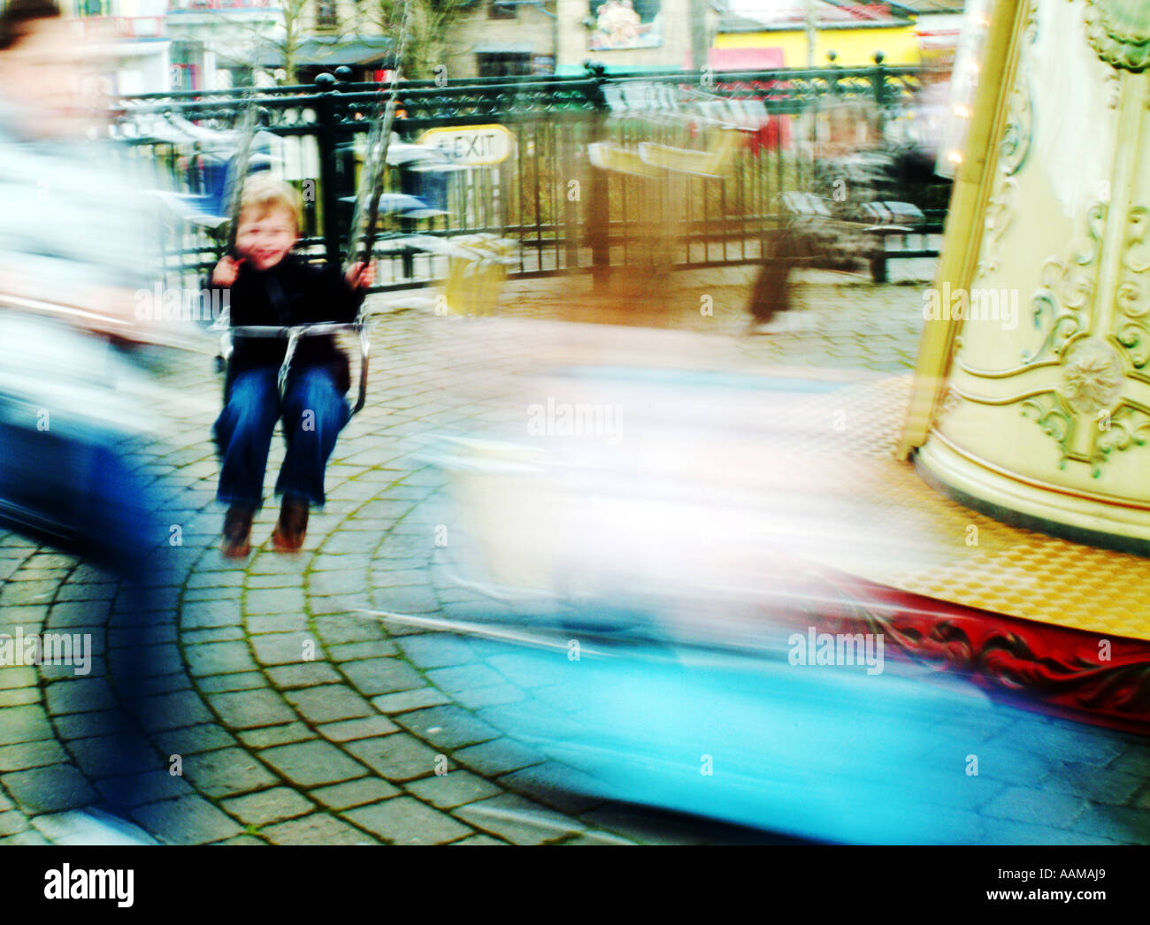 Spin round hi-res stock photography and images - Alamy