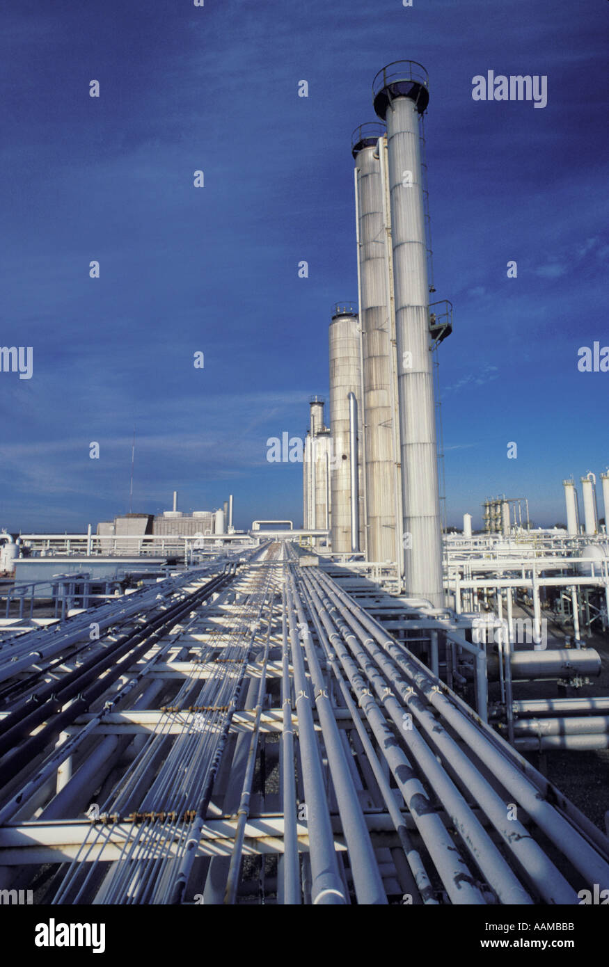 Natural gas refinery New Mexico Stock Photo - Alamy