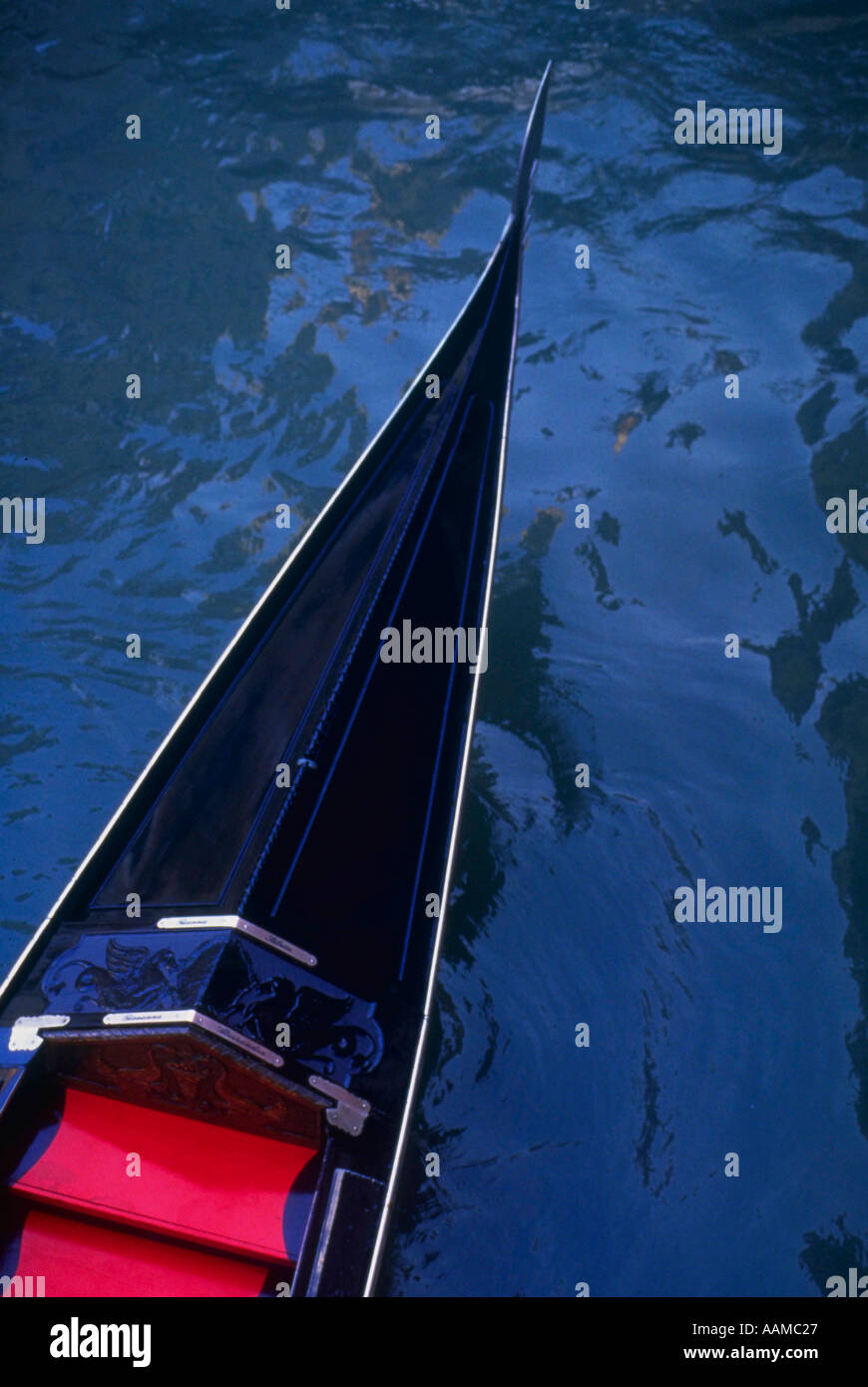 Overhead view of the bow of a gondola in Venice Italy Stock Photo - Alamy
