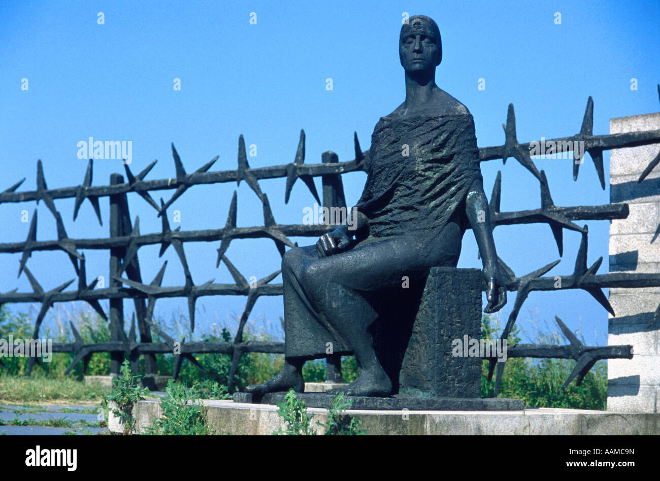 MAUTHHAUSEN AUSTRIA STATUE AT MEMORIAL AT WORLD WAR II NAZI ...