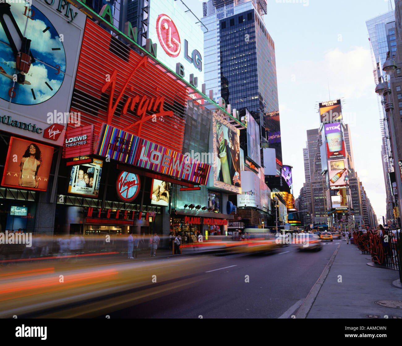 New york city virgin megastore hi-res stock photography and images - Alamy