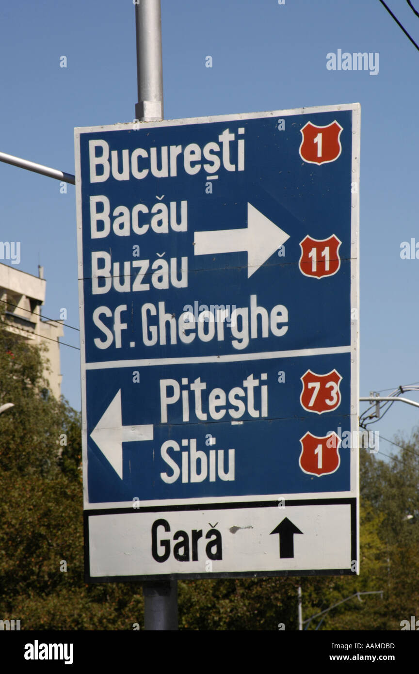 Brasov sign for bucuresti bucarest pitesti sibiu hi-res stock ...