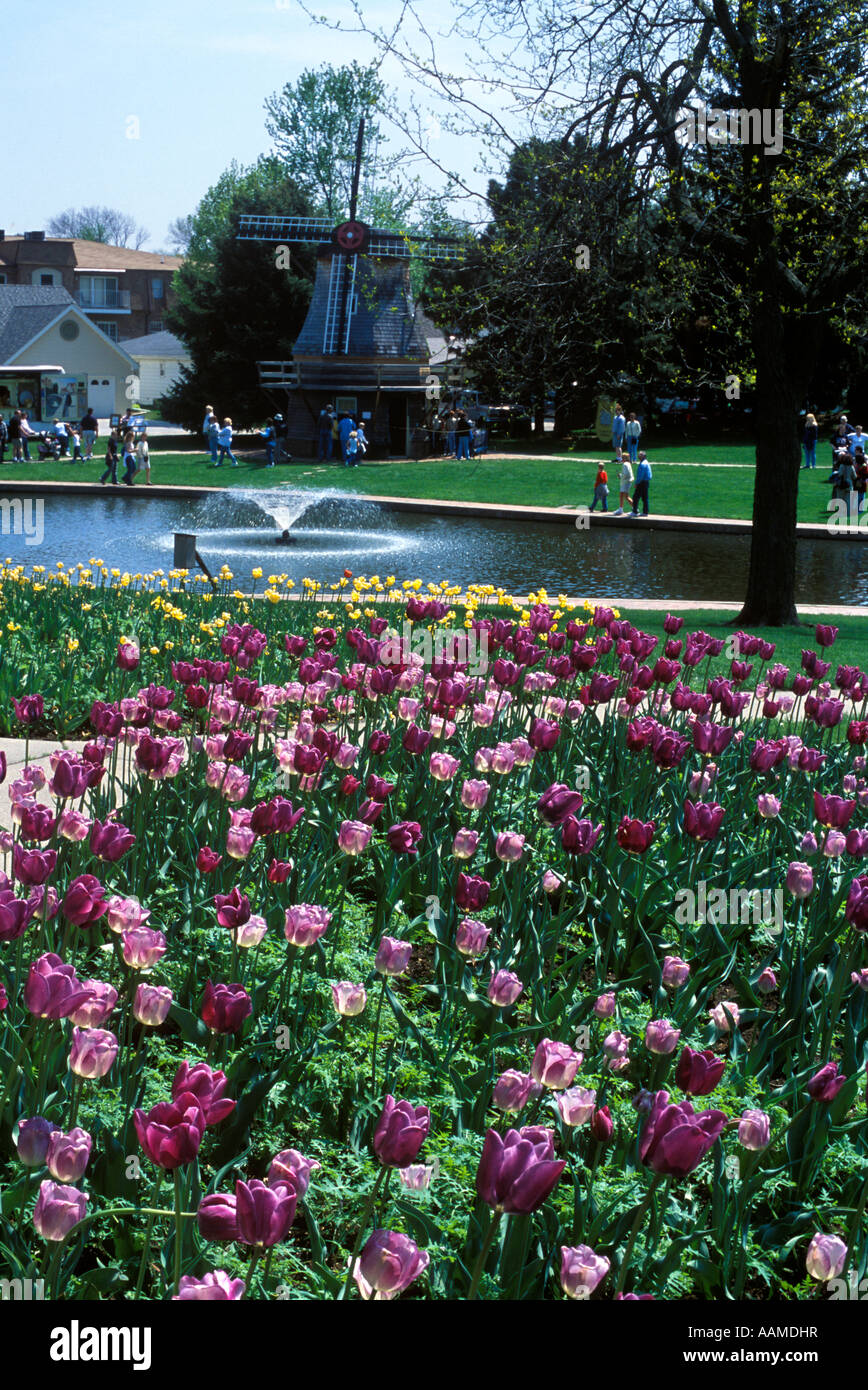 Midwestern gardens hi-res stock photography and images - Alamy