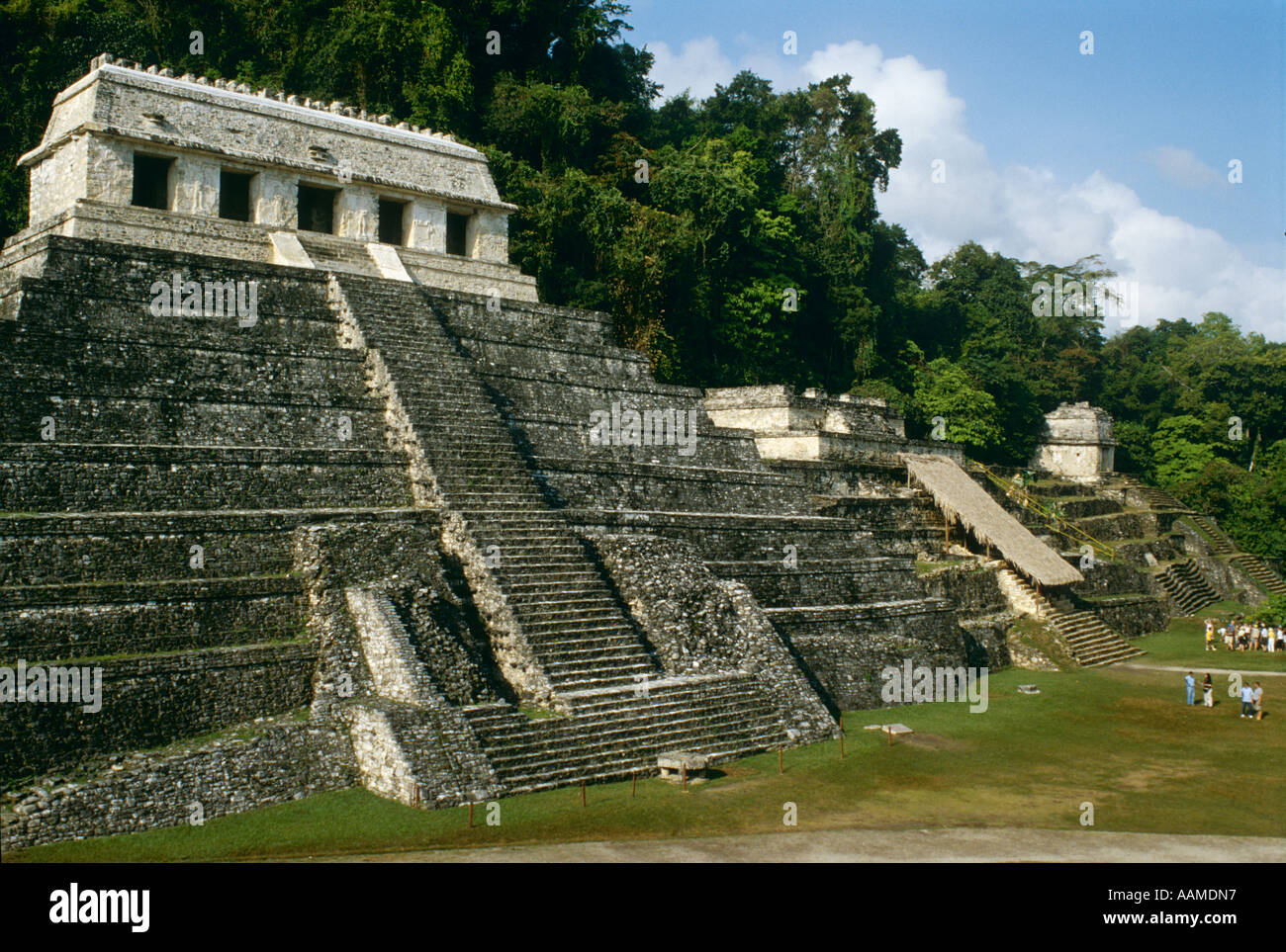 temple of the inscriptions, palenque, mexico Stock Photo - Alamy
