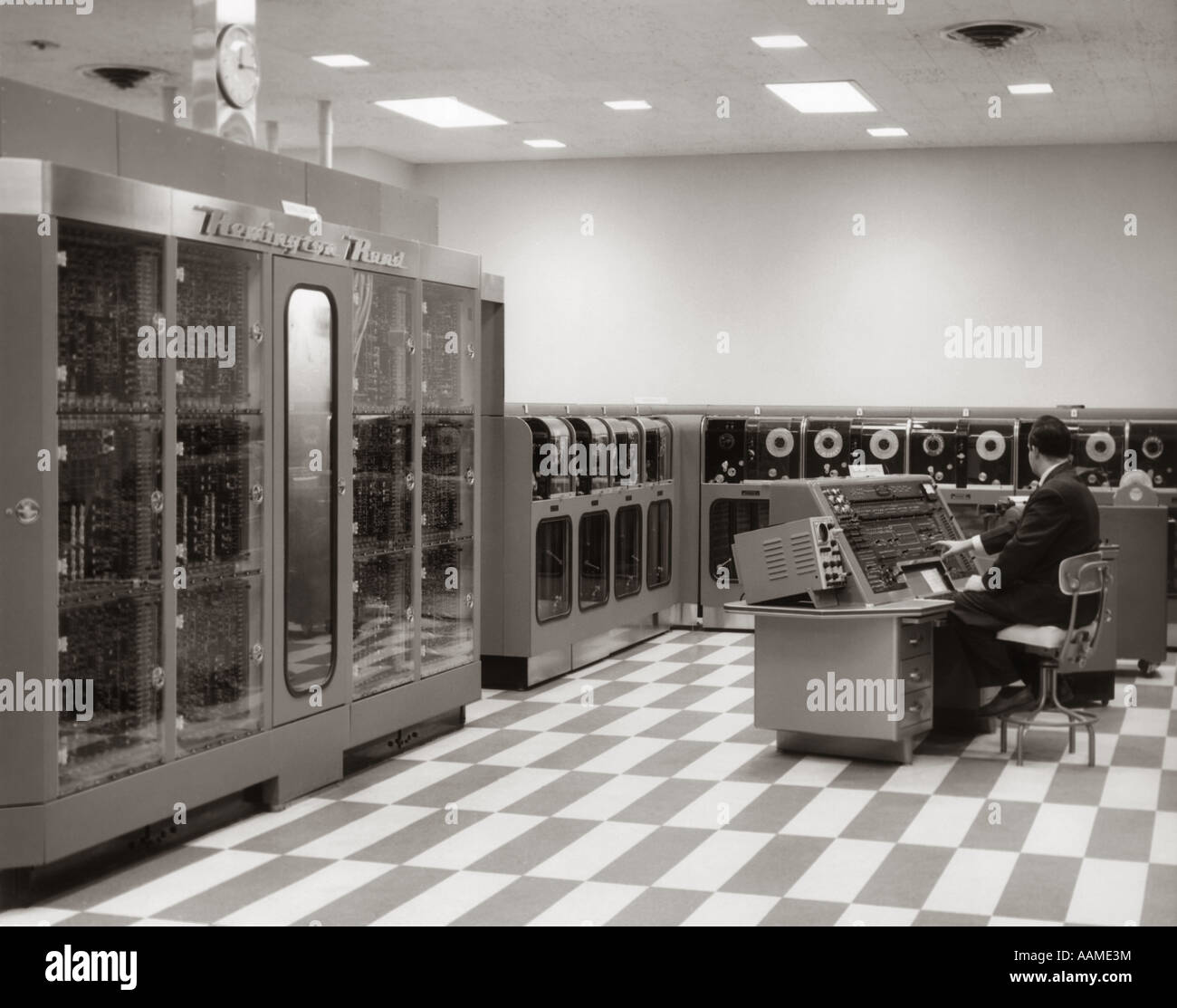 Univac computer hi-res stock photography and images - Alamy