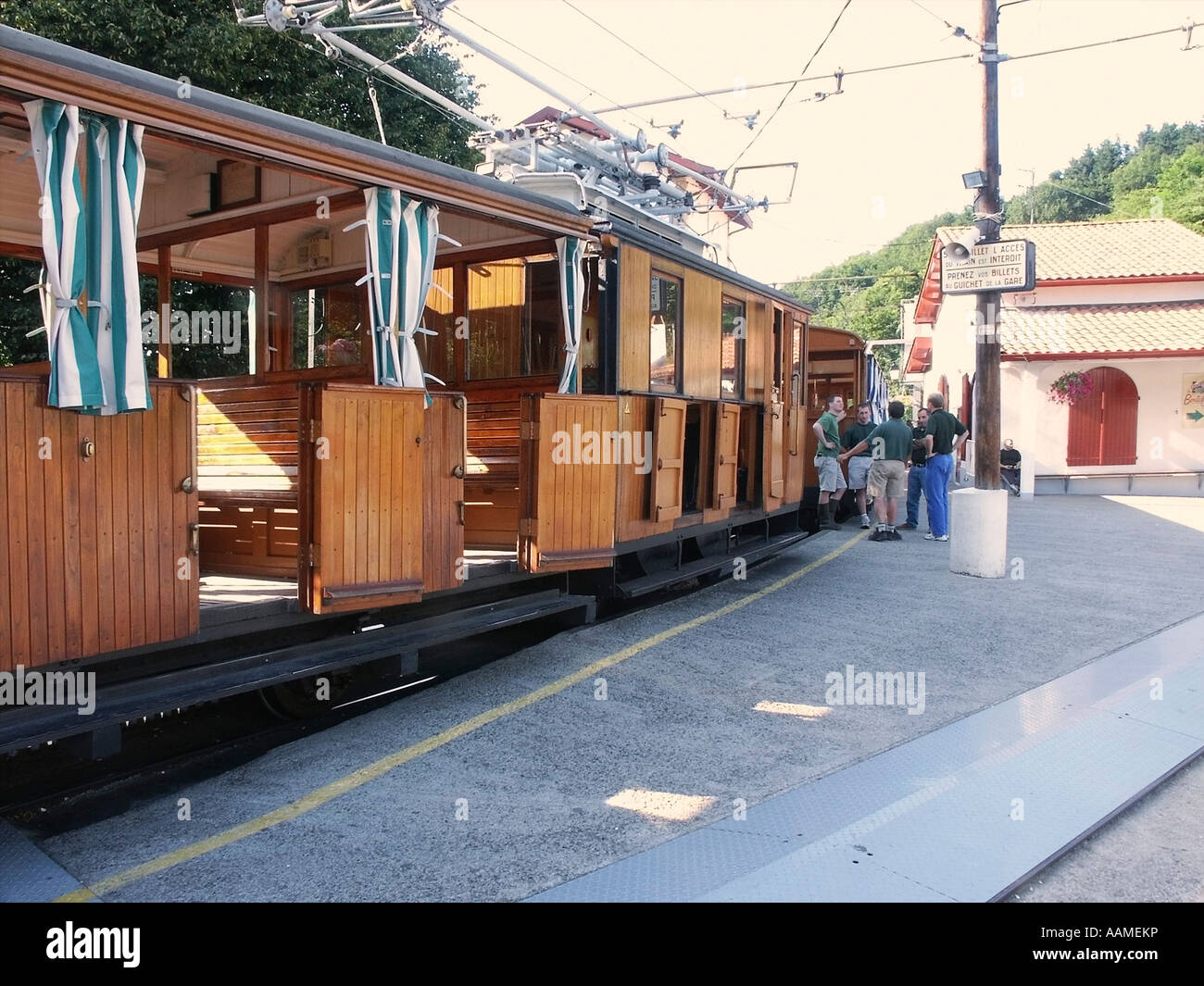Rack and pinion railway france hi-res stock photography and images - Alamy