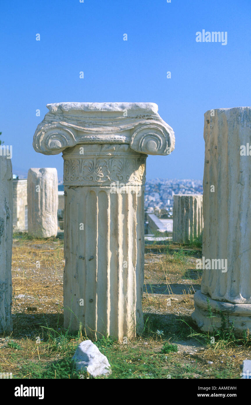 Ionic fluted column hi-res stock photography and images - Alamy