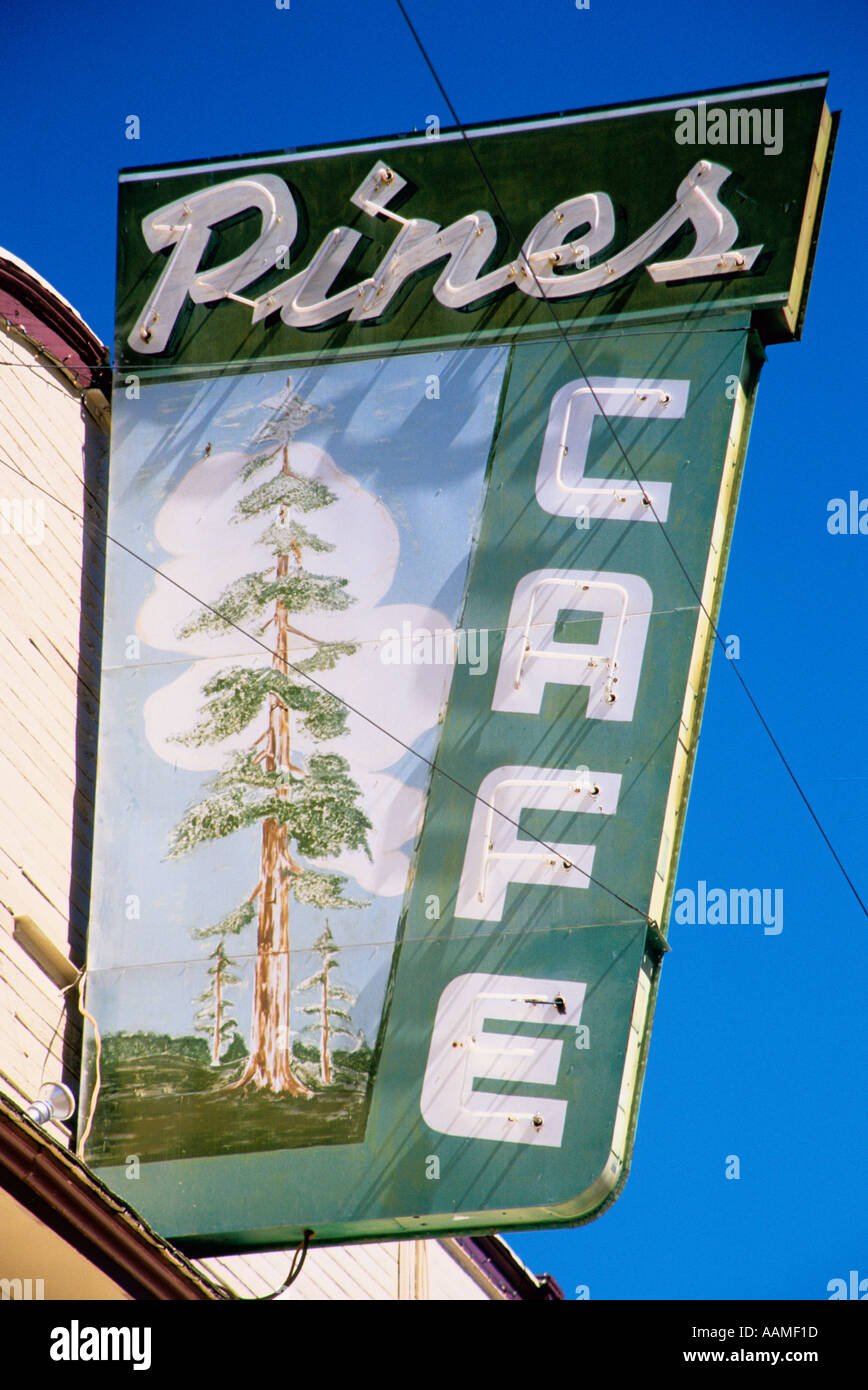 The pines express hi-res stock photography and images - Alamy