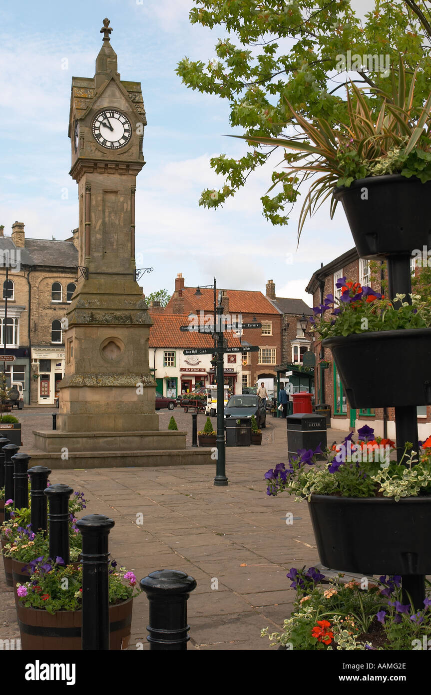 Clocktower in Thirsk town centre Stock Photo - Alamy