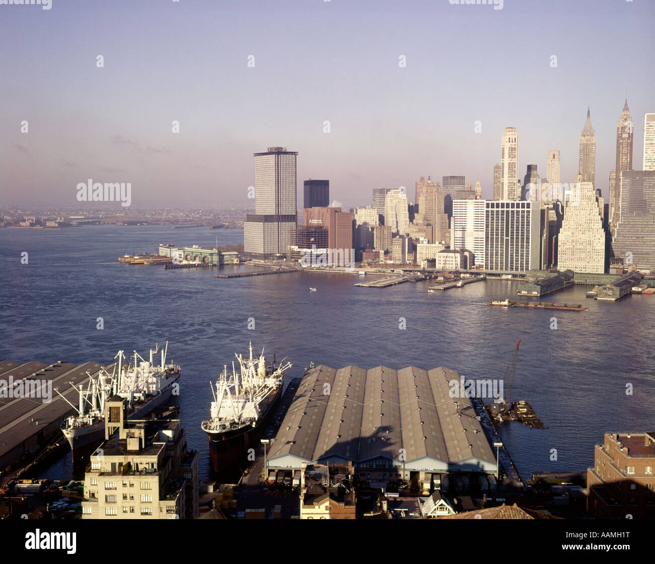 1960s new york city color hi-res stock photography and images - Alamy