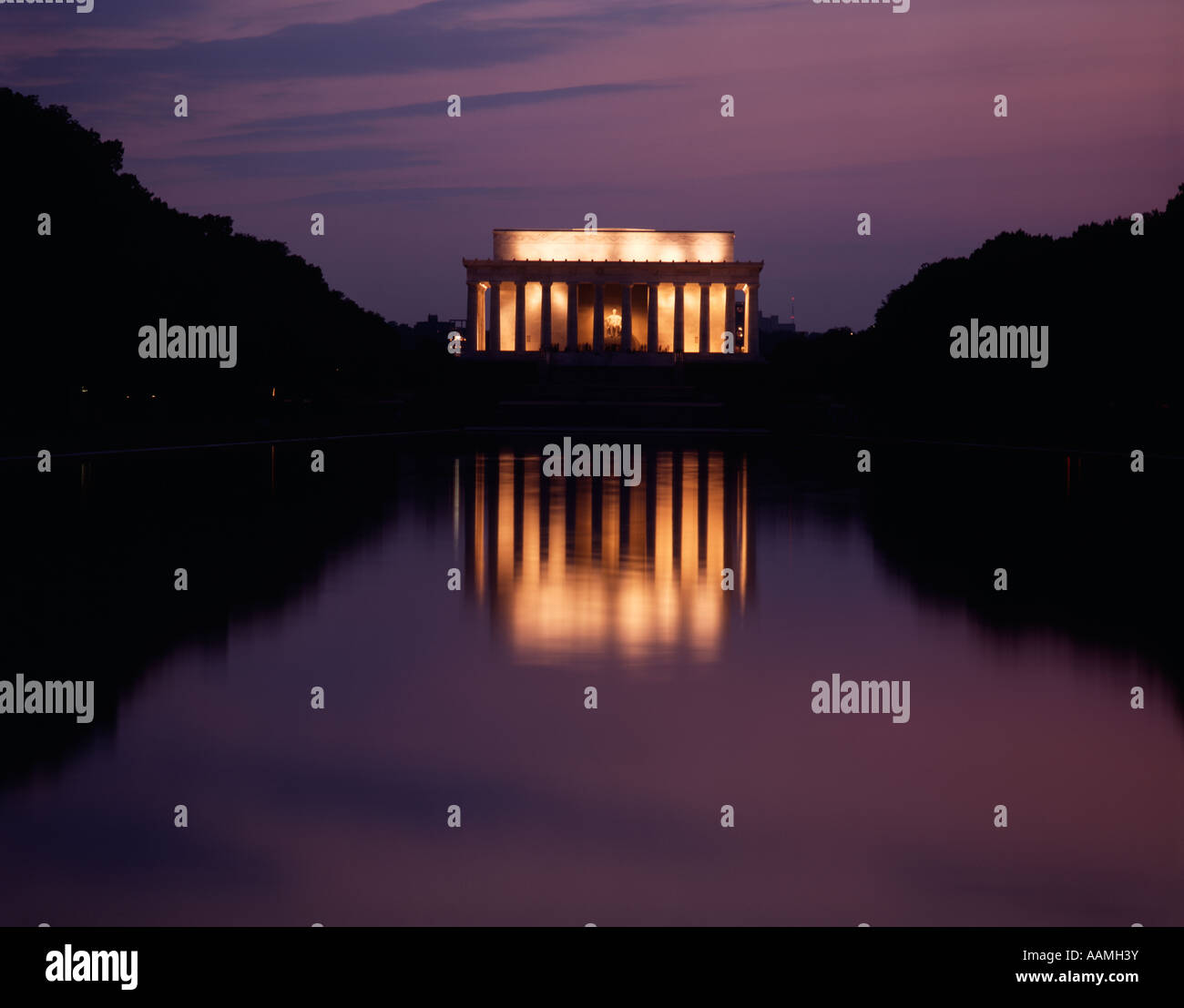 LINCOLN MEMORIAL NIGHT WASHINGTON DC Stock Photo - Alamy