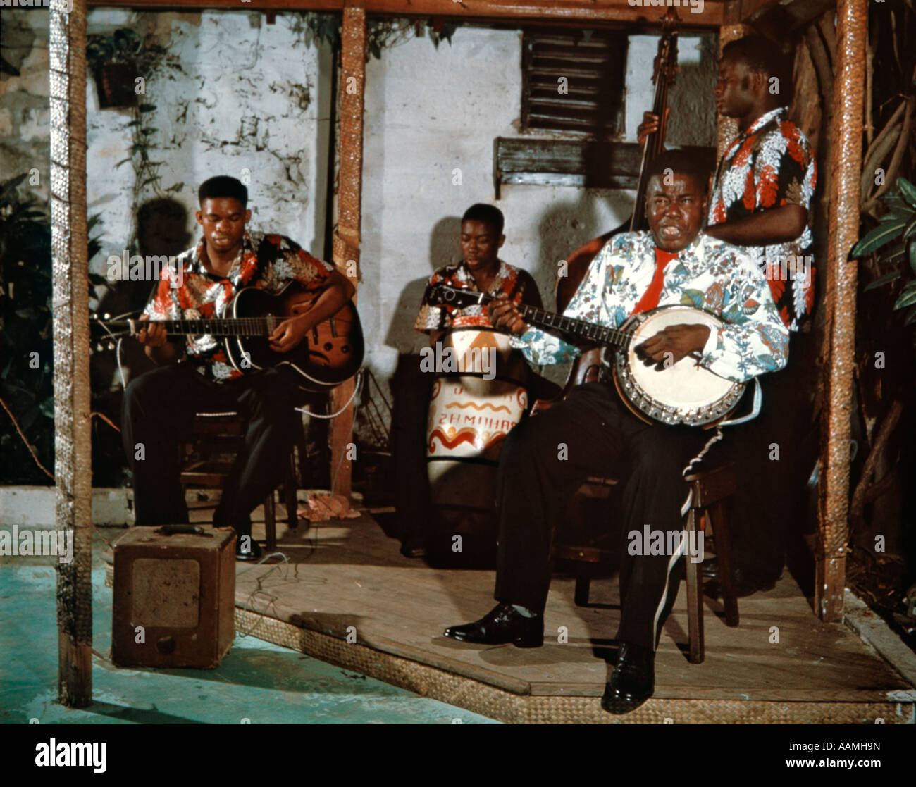 CARIBBEAN BAND NASSAU BAHAMAS Stock Photo - Alamy