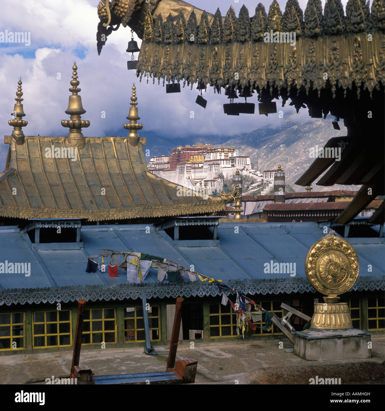POTALA PALACE VIEW FROM THE ROOF OF THE JOKHANG TEMPLE LHASA TIBET ...