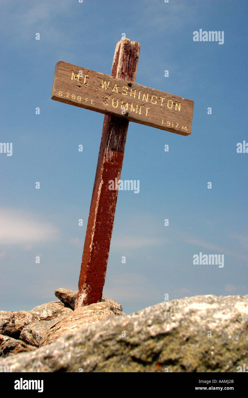 Summit of Mount Washington Highest Mountain in New England Highest Wind ...