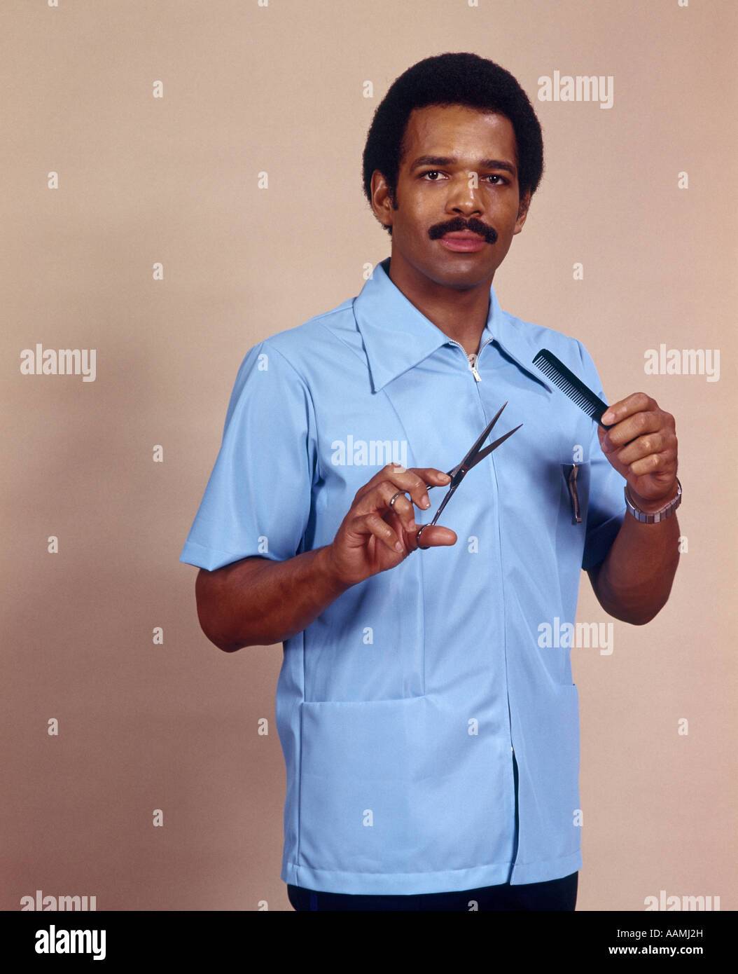 AFRICAN AMERICAN MAN PORTRAIT BARBER HAIRCUT BARBERSHOP SCISSORS COMB ... AFRICAN AMERICAN MAN PORTRAIT BARBER HAIRCUT BARBERSHOP SCISSORS COMB ...