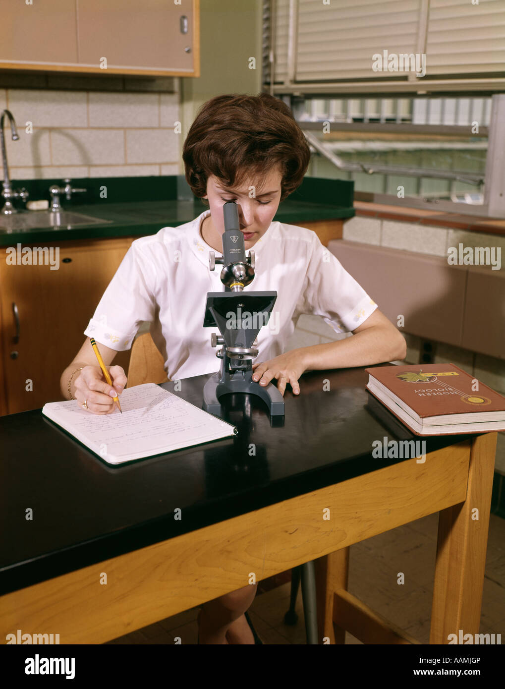 1960 student hi-res stock photography and images - Alamy