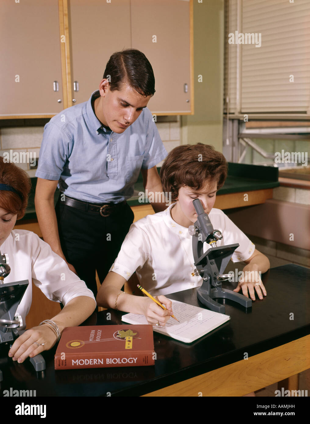 1960s science lab hi-res stock photography and images - Alamy