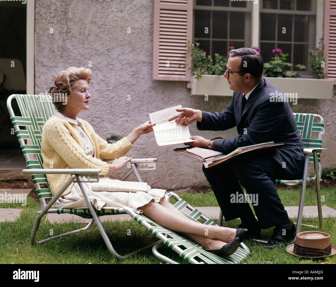 Working women in business 1960s hi-res stock photography and images - Alamy