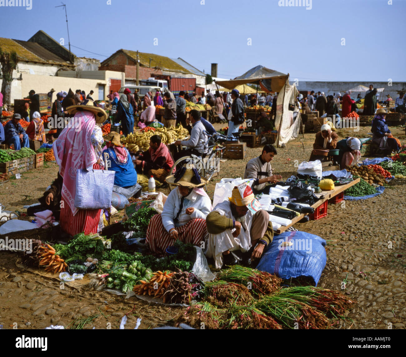 Asilah market morocco hi-res stock photography and images - Alamy