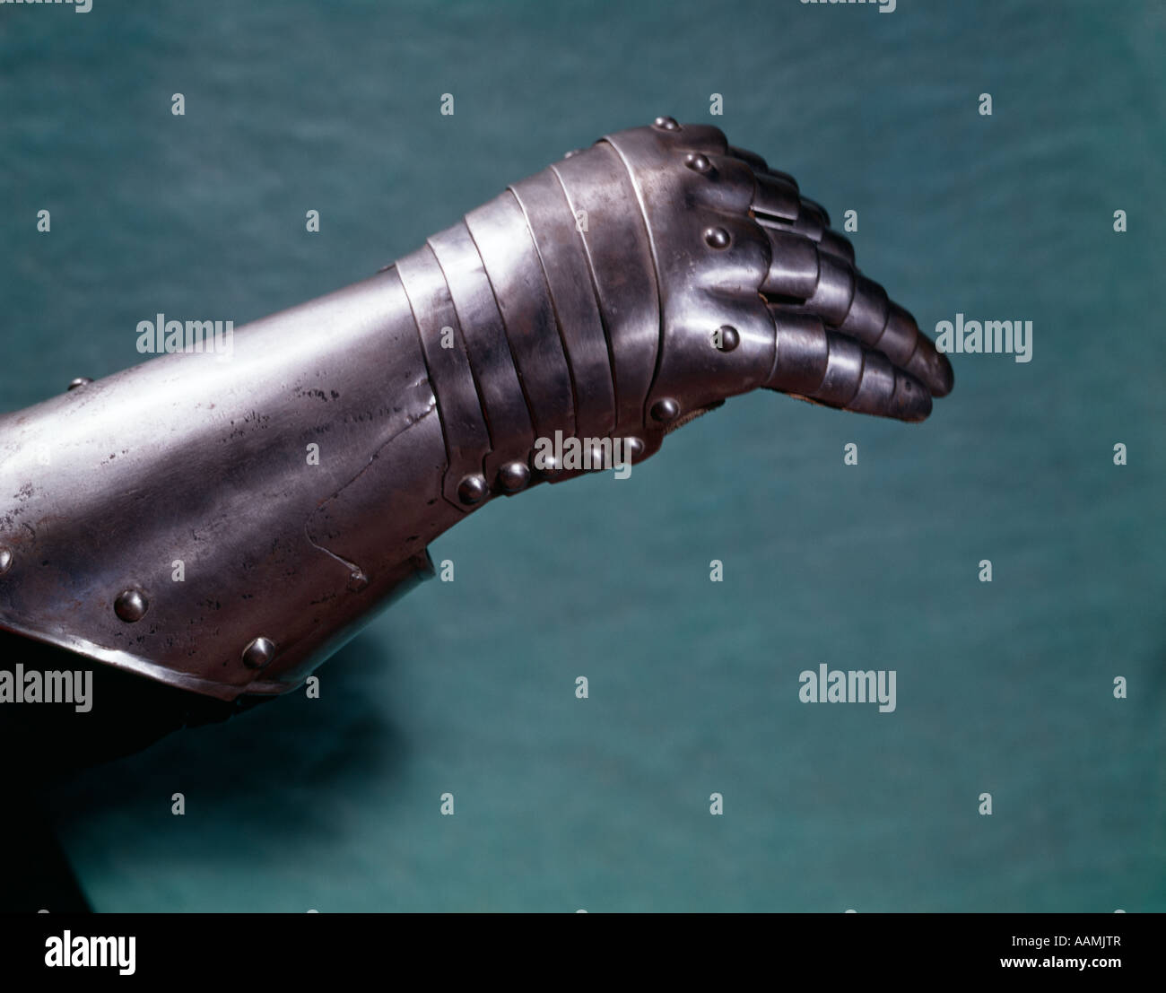 ARMOR ARMORED GLOVE GAUNTLET HAND BLUE GREEN BACKGROUND PROTECTION ...
