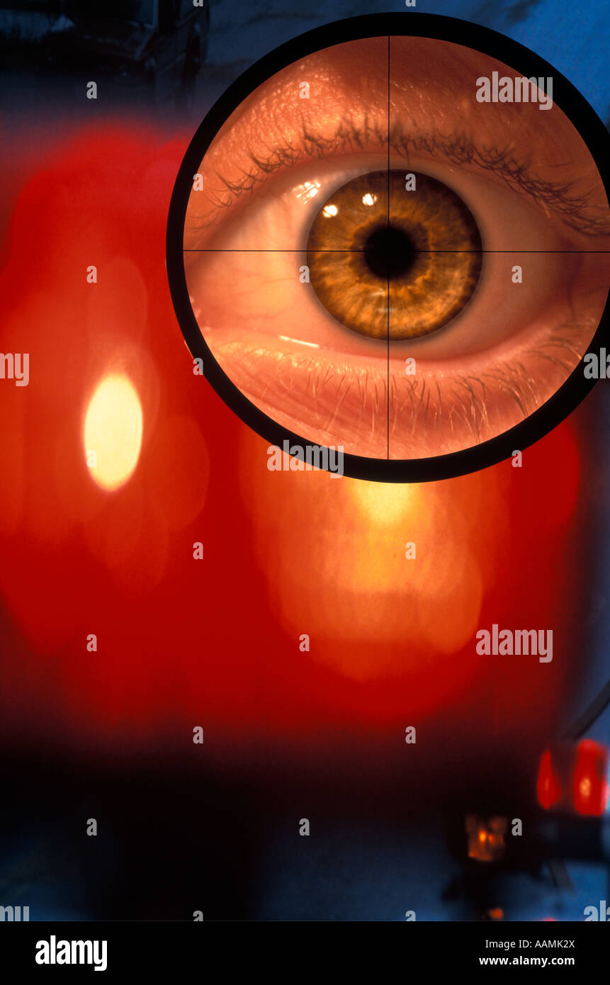 EYE IN CROSSHAIRS OF GUN SCOPE Stock Photo - Alamy