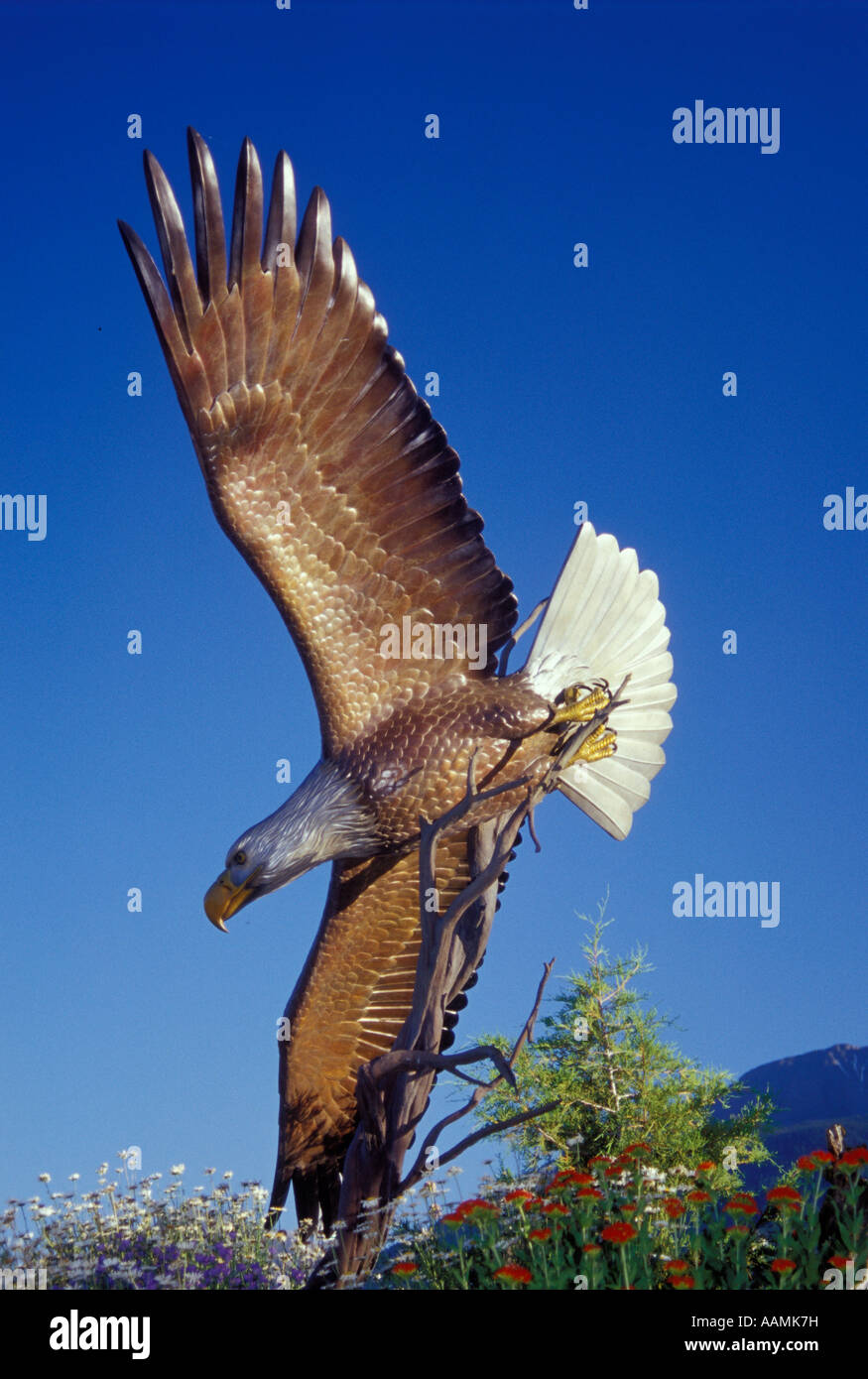 SPIRIT OF SAINT JOSEPH BRONZE STATUE JOSEPH OREGON Stock Photo - Alamy