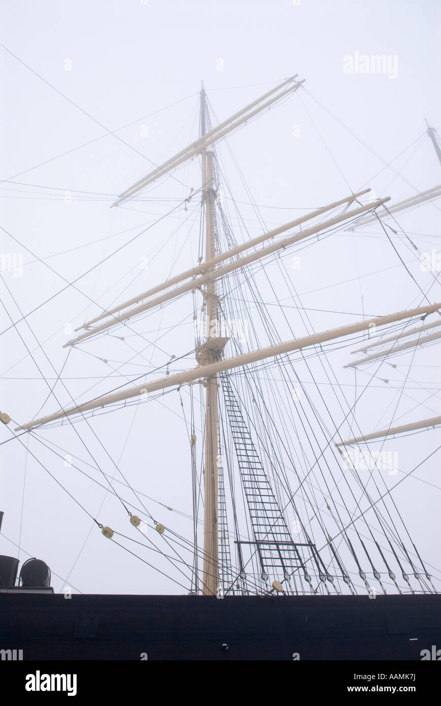 Mainmast hi-res stock photography and images - Alamy