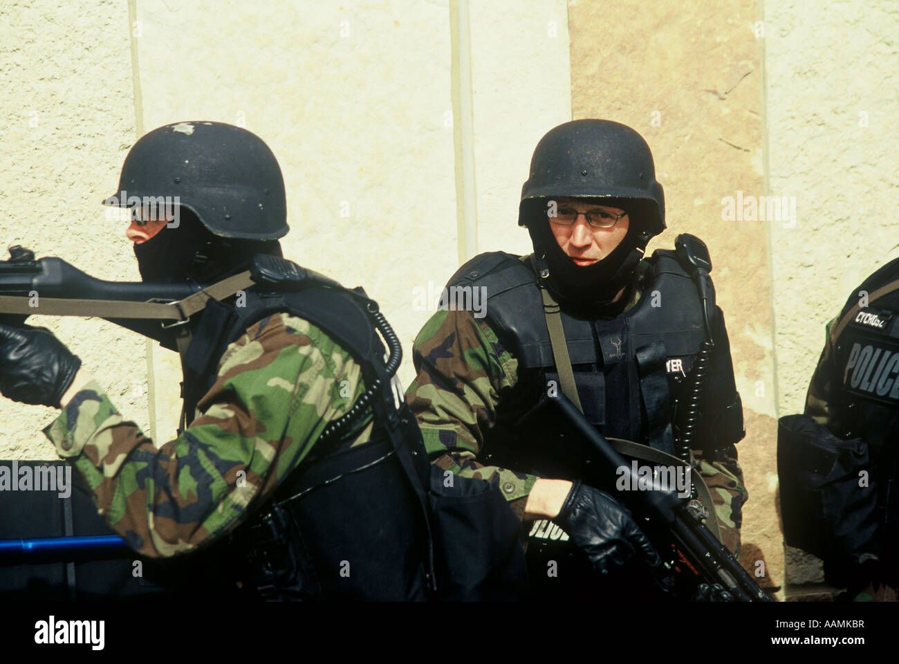 Caring police officers hi-res stock photography and images - Alamy