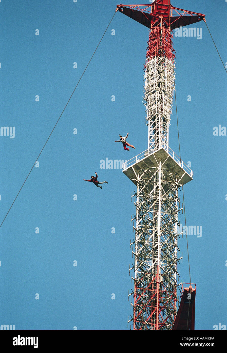 Base jumping antenna hi-res stock photography and images - Alamy
