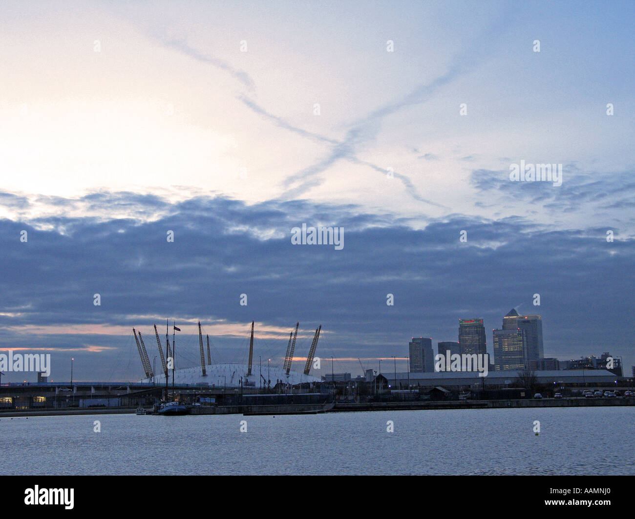 sunset over 02 arena millenium dome, view from canary wharf, London ...
