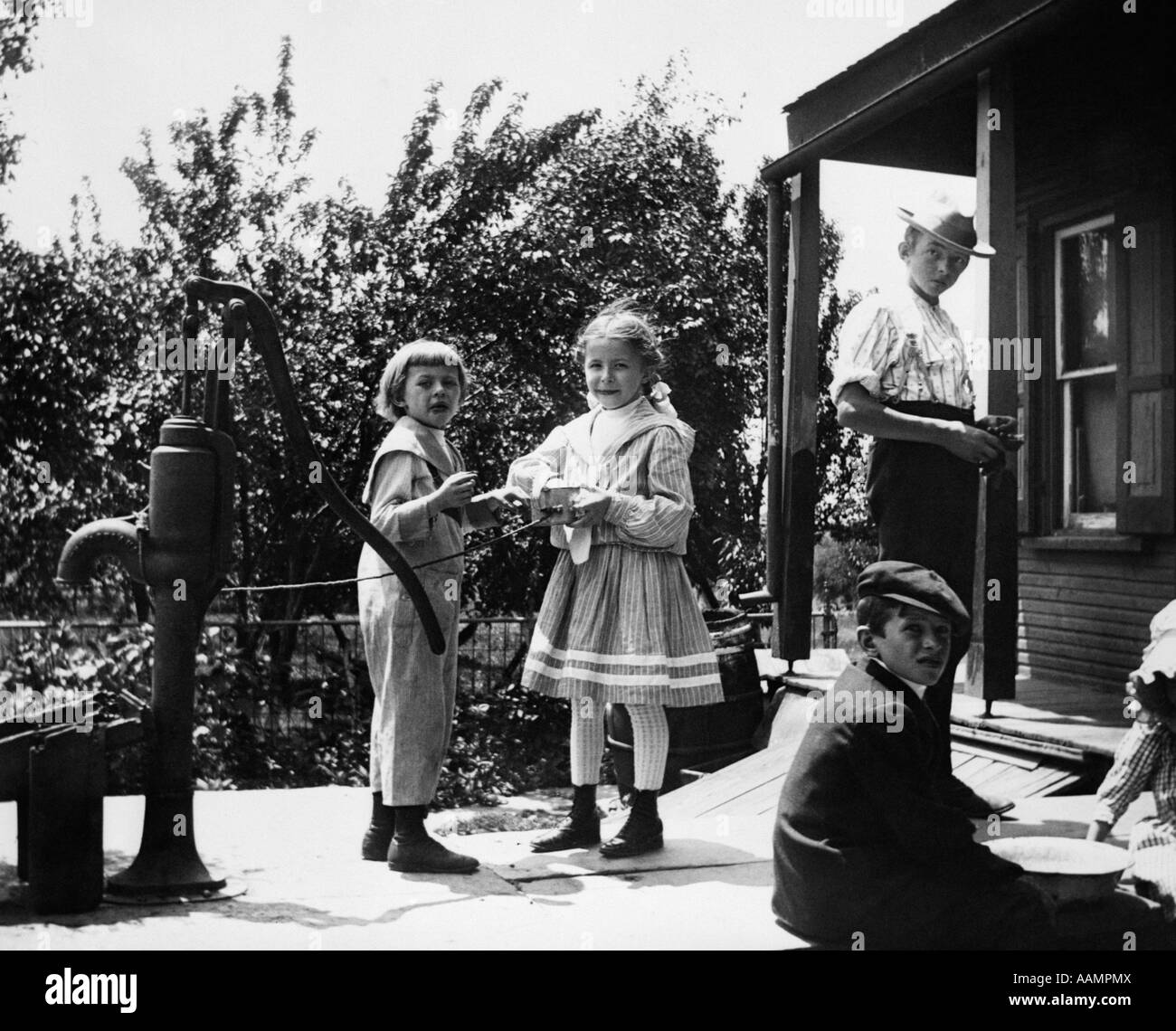 Families Old Fashioned Old Fashion Old Time High Resolution Stock ...