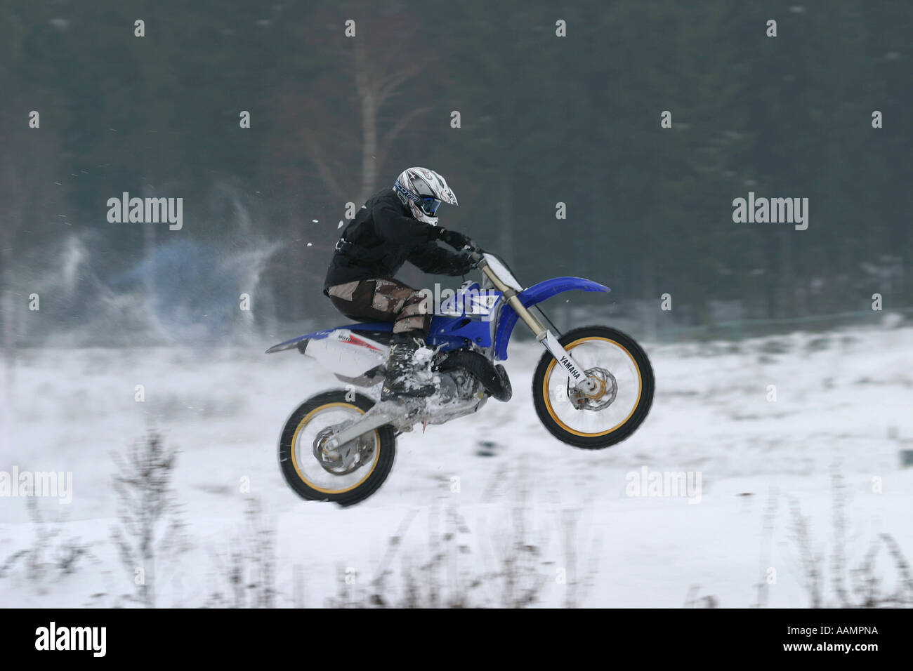 Motocross action hi-res stock photography and images - Alamy