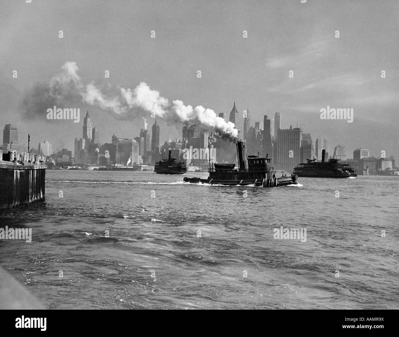 1930s 1933 STEAM ENGINE TUG BOAT AND STATEN ISLAND FERRY BOATS ON ...