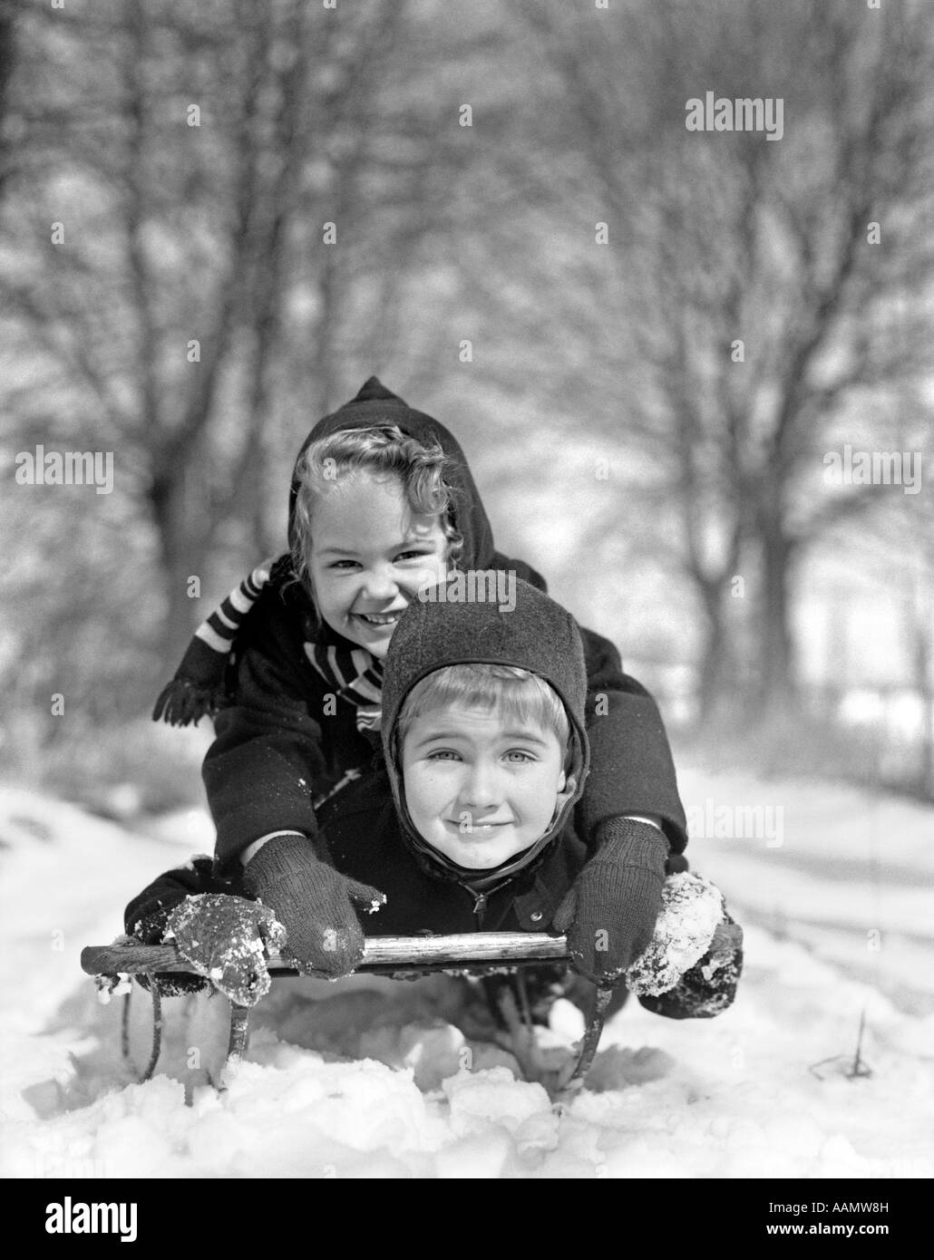 1930s children playing in the snow hi-res stock photography and images ...