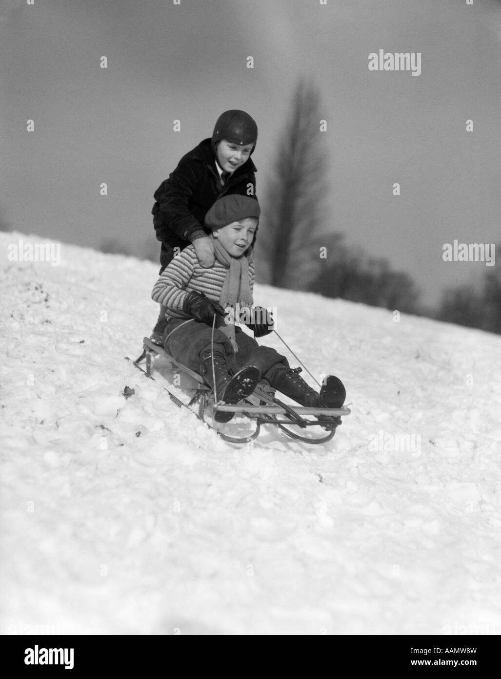 Children Snow Nostalgia High Resolution Stock Photography and Images ...