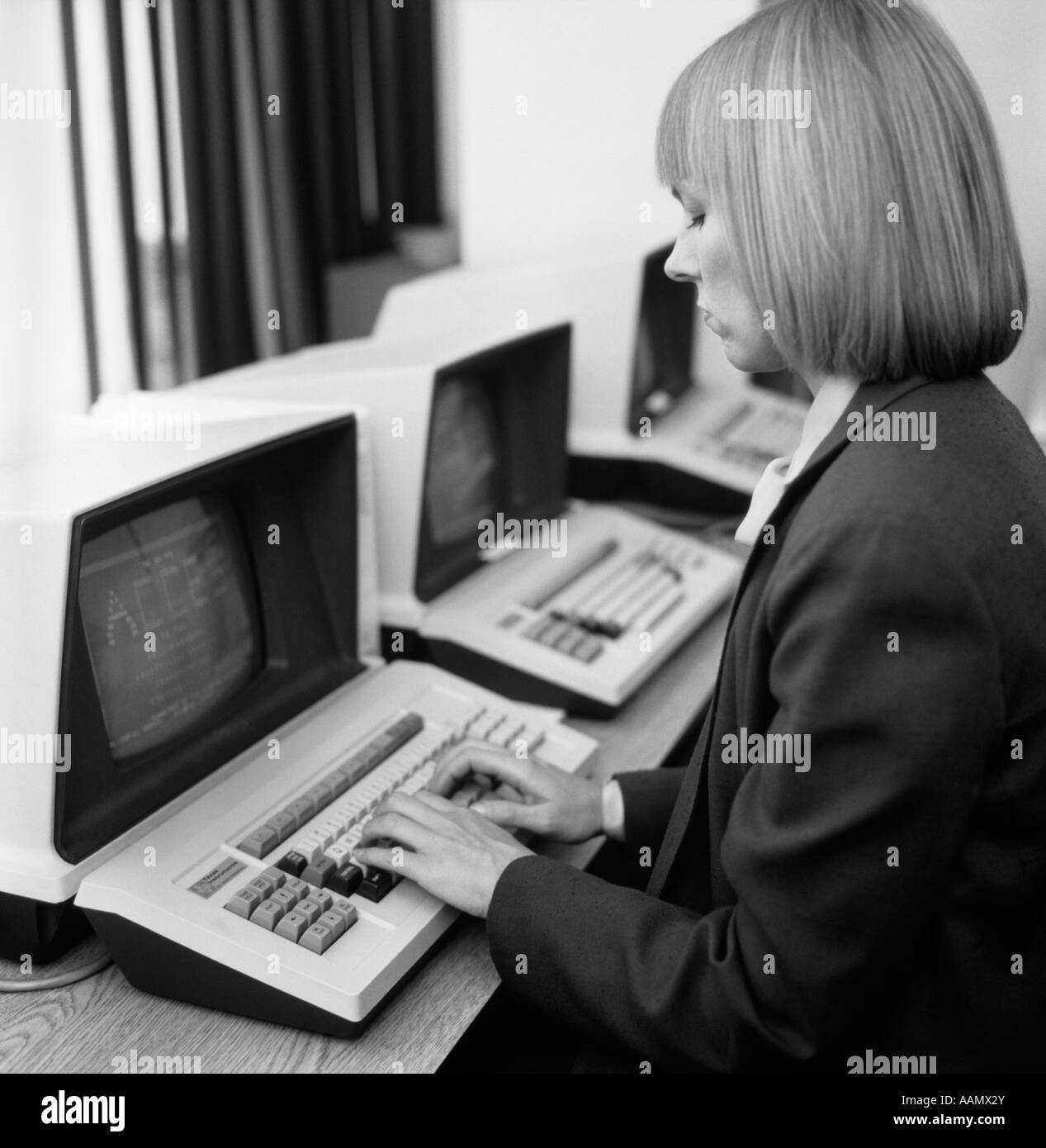 1980s office hi-res stock photography and images - Alamy