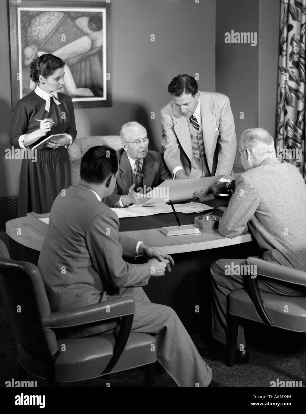 1950s secretary woman hi-res stock photography and images - Alamy