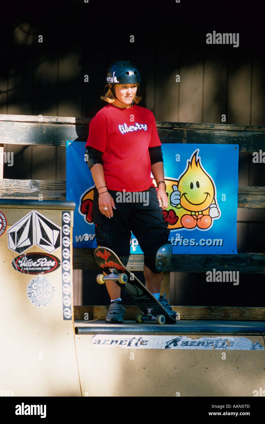 Skate boarding boarders boarder board hi-res stock photography and ...