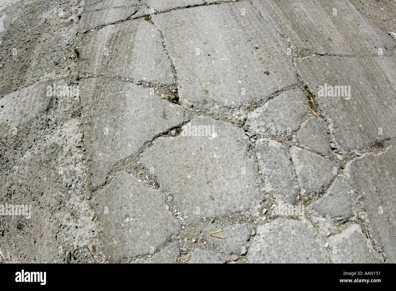 concrete road, bad road condition Stock Photo - Alamy