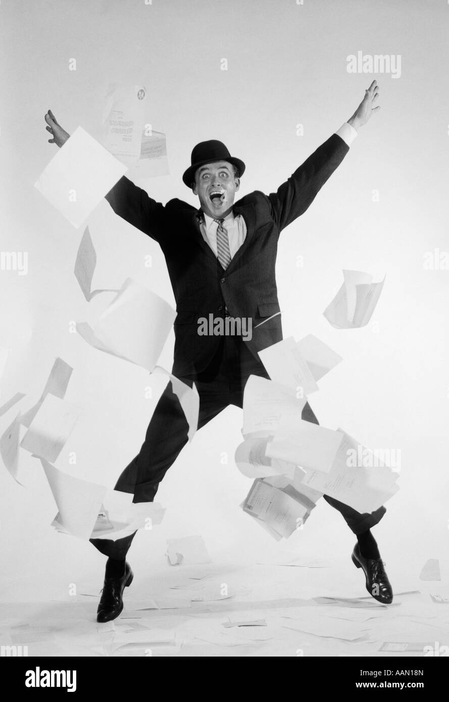 1950s business man in suit Black and White Stock Photos & Images - Alamy