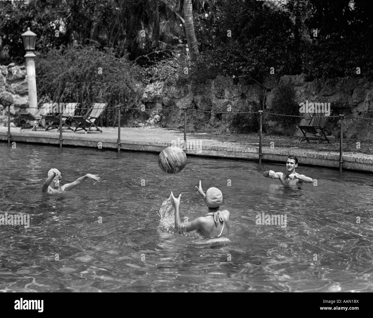 1940's swimming pool hi-res stock photography and images - Alamy