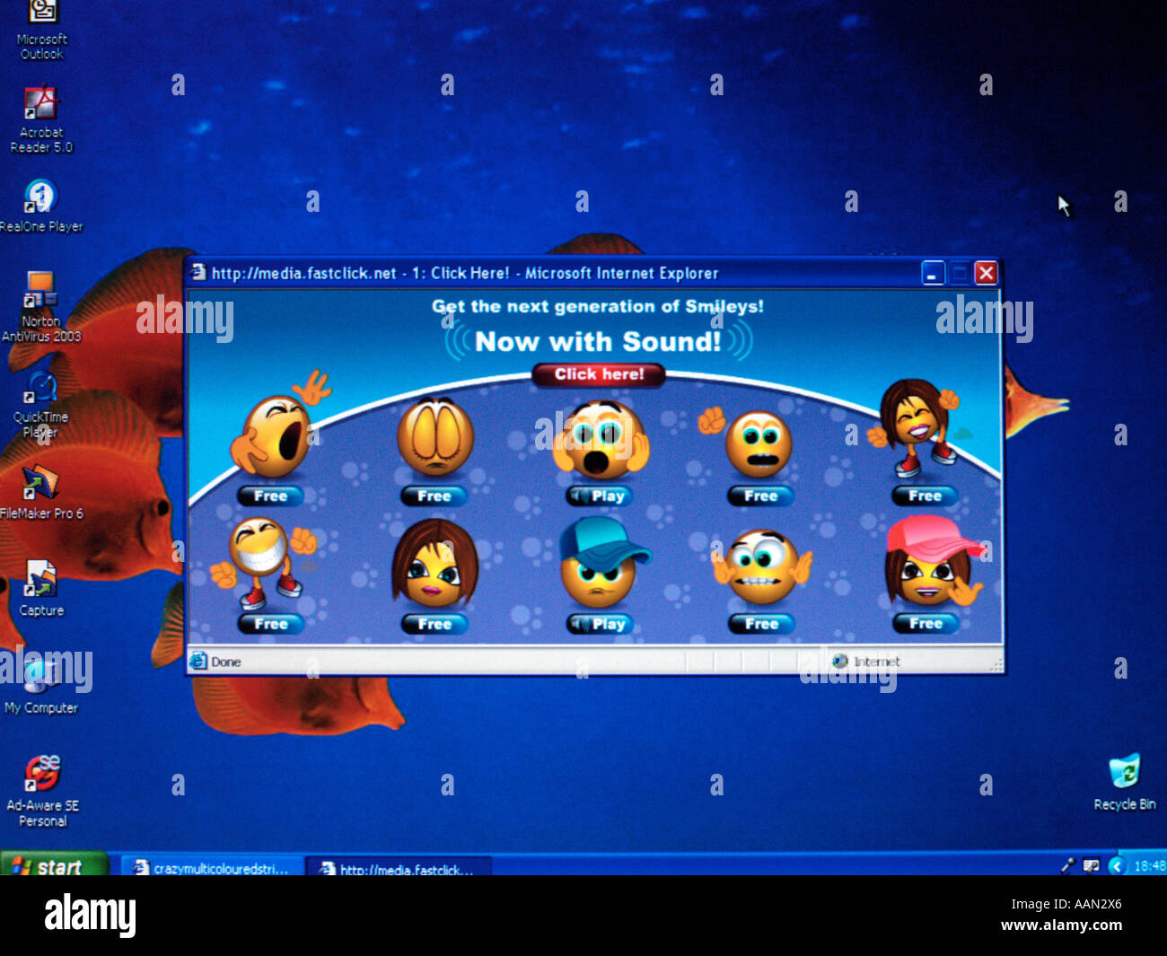 Pop up screen hi-res stock photography and images - Alamy