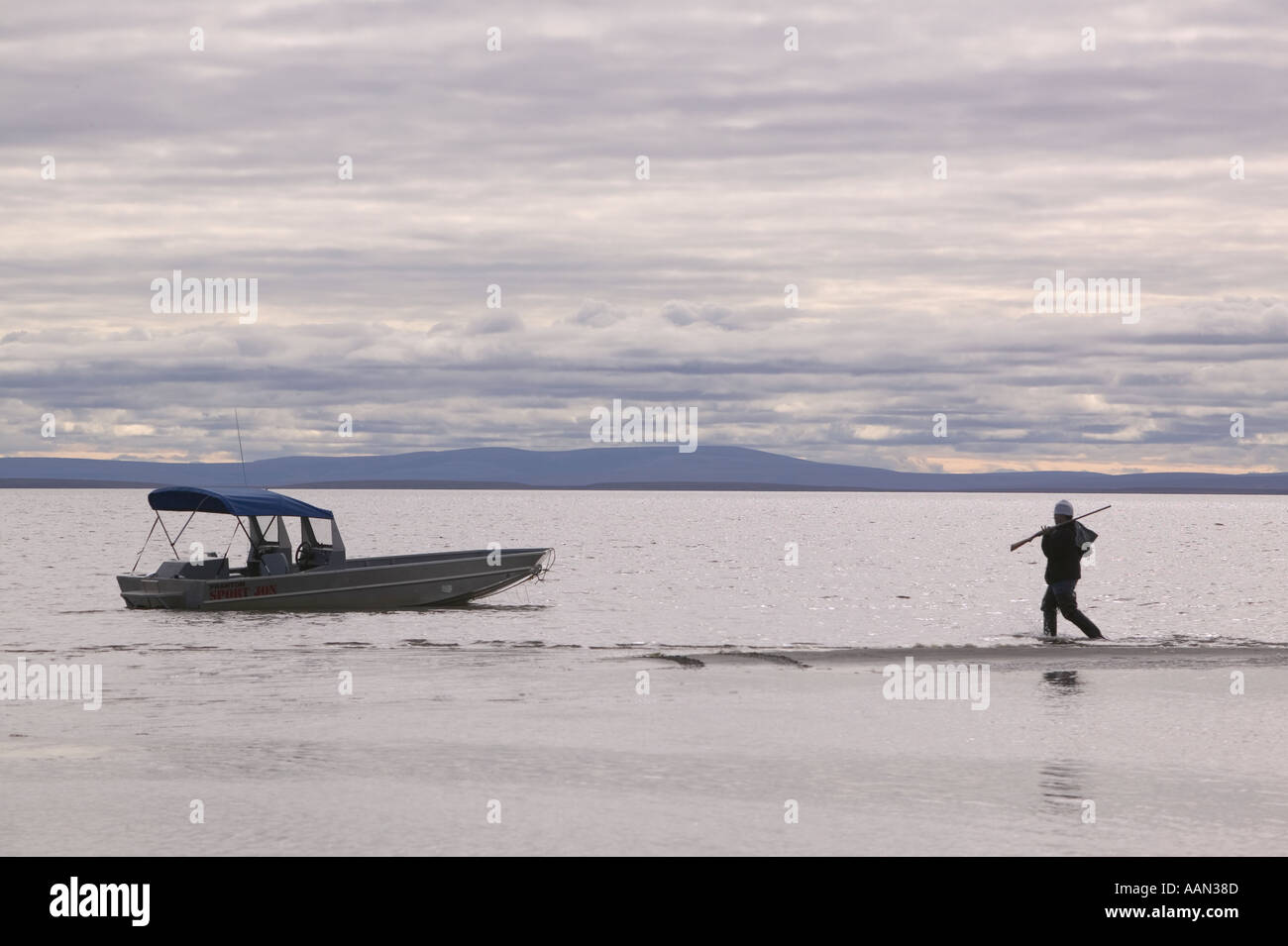 Alaska inuit boat hi-res stock photography and images - Alamy