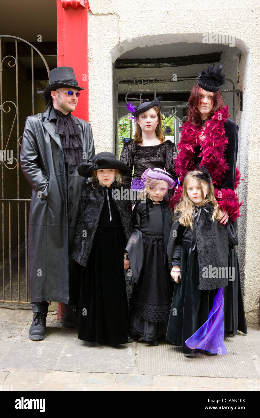 Whitby Goth Children High Resolution Stock Photography and Images - Alamy