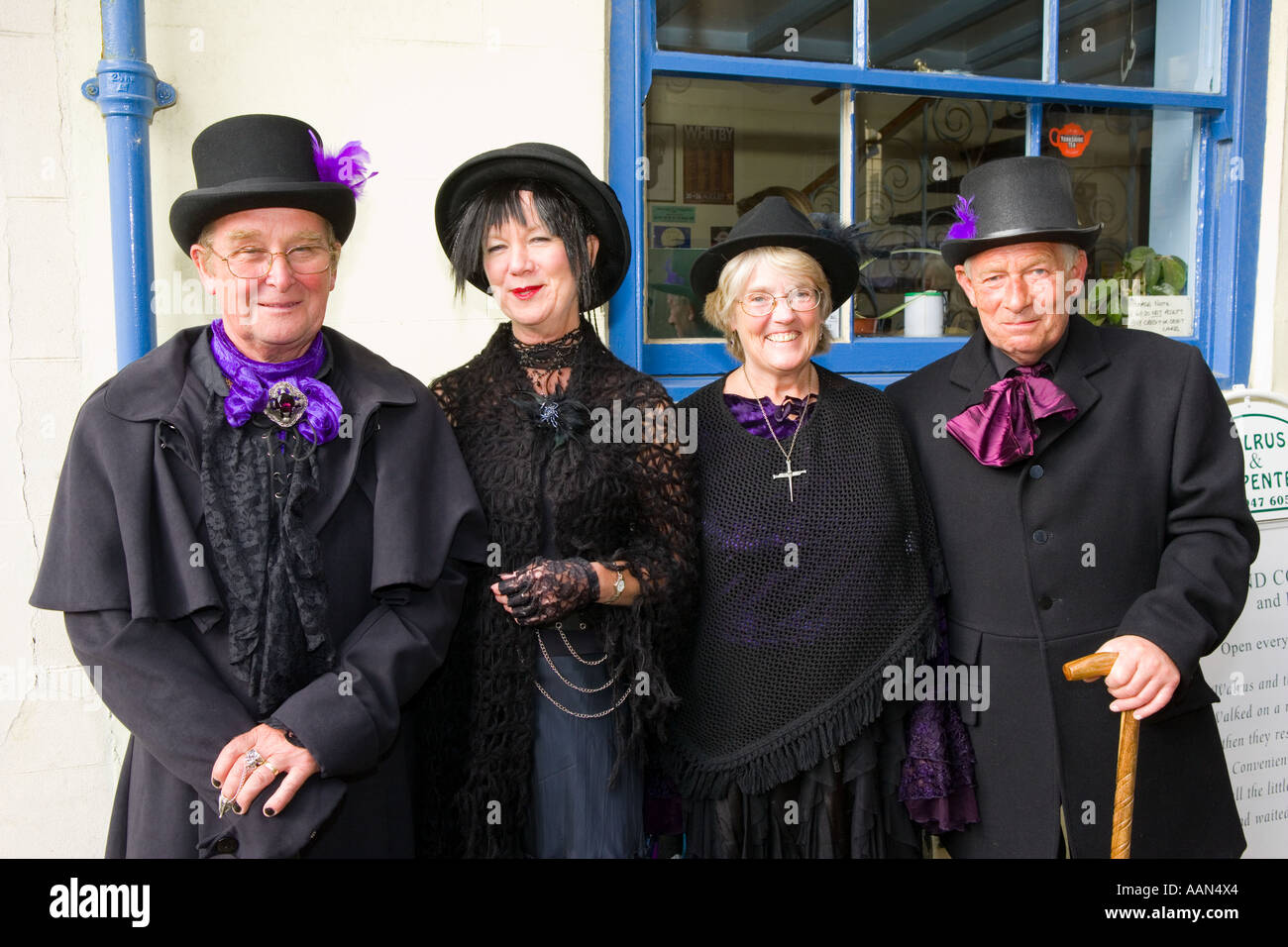 Whitby Goths Female High Resolution Stock Photography and Images - Alamy