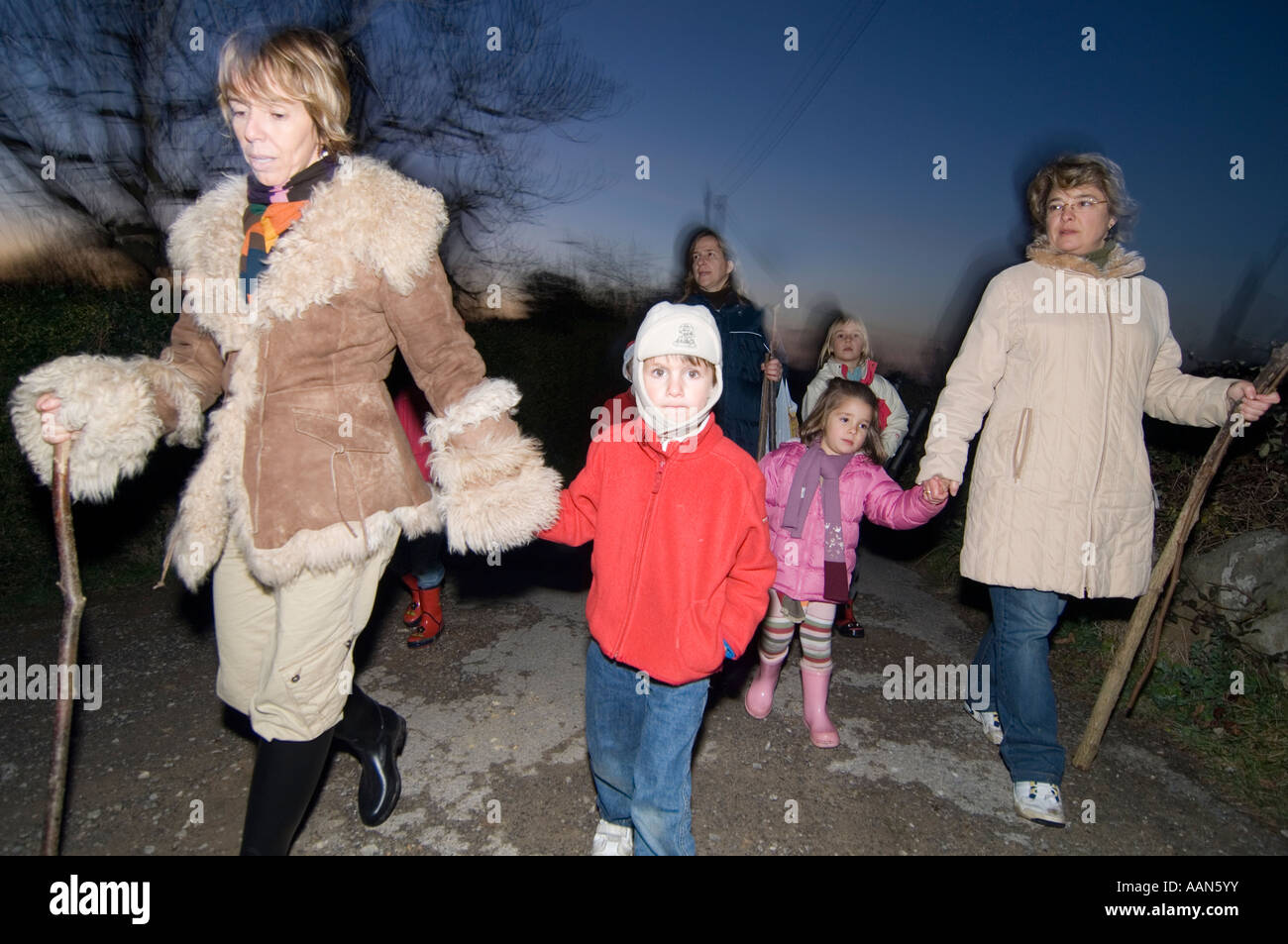 family out for a walk Stock Photo - Alamy