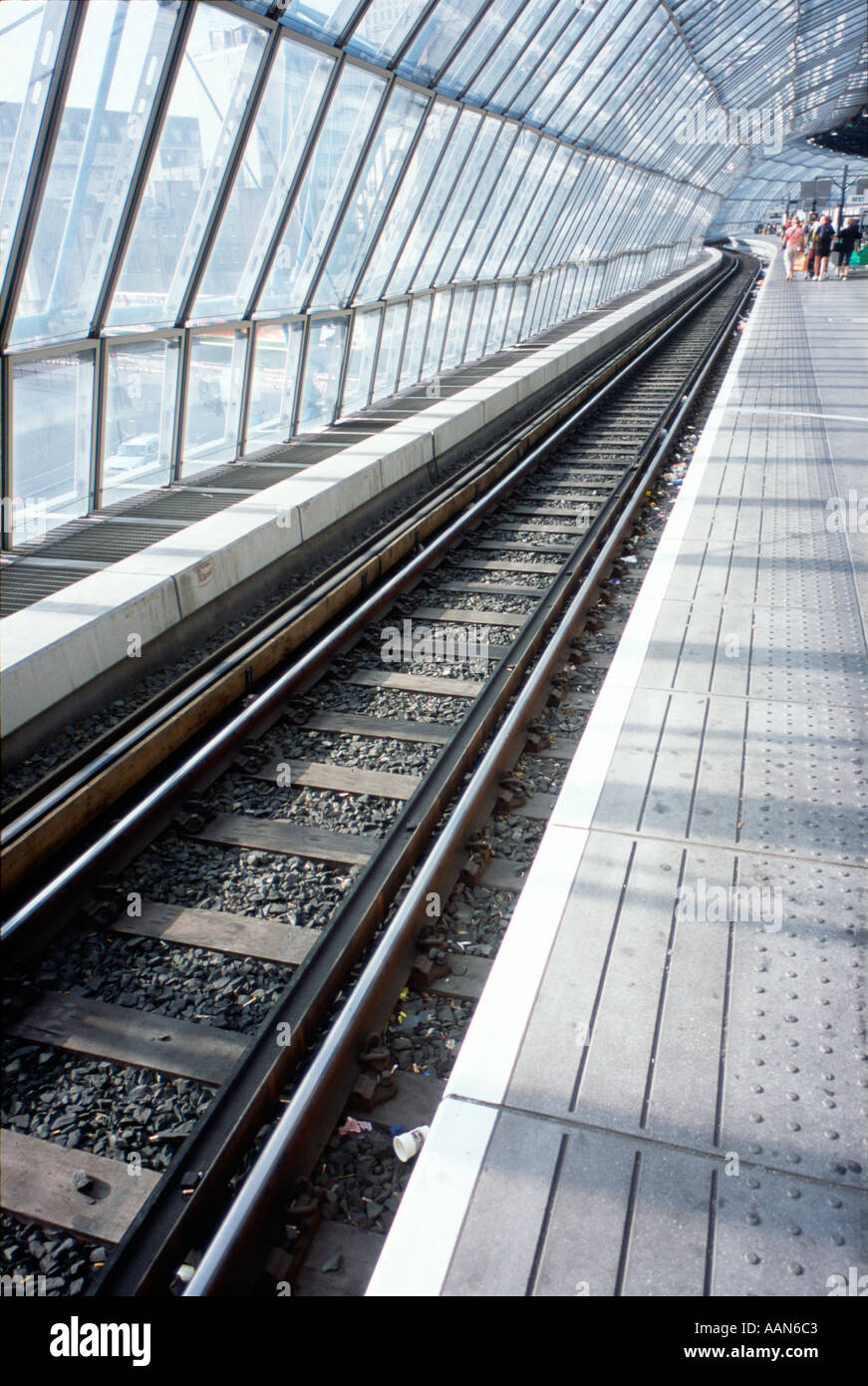 Empty platform at Waterloo Eurostar terminal London England UK Stock ...