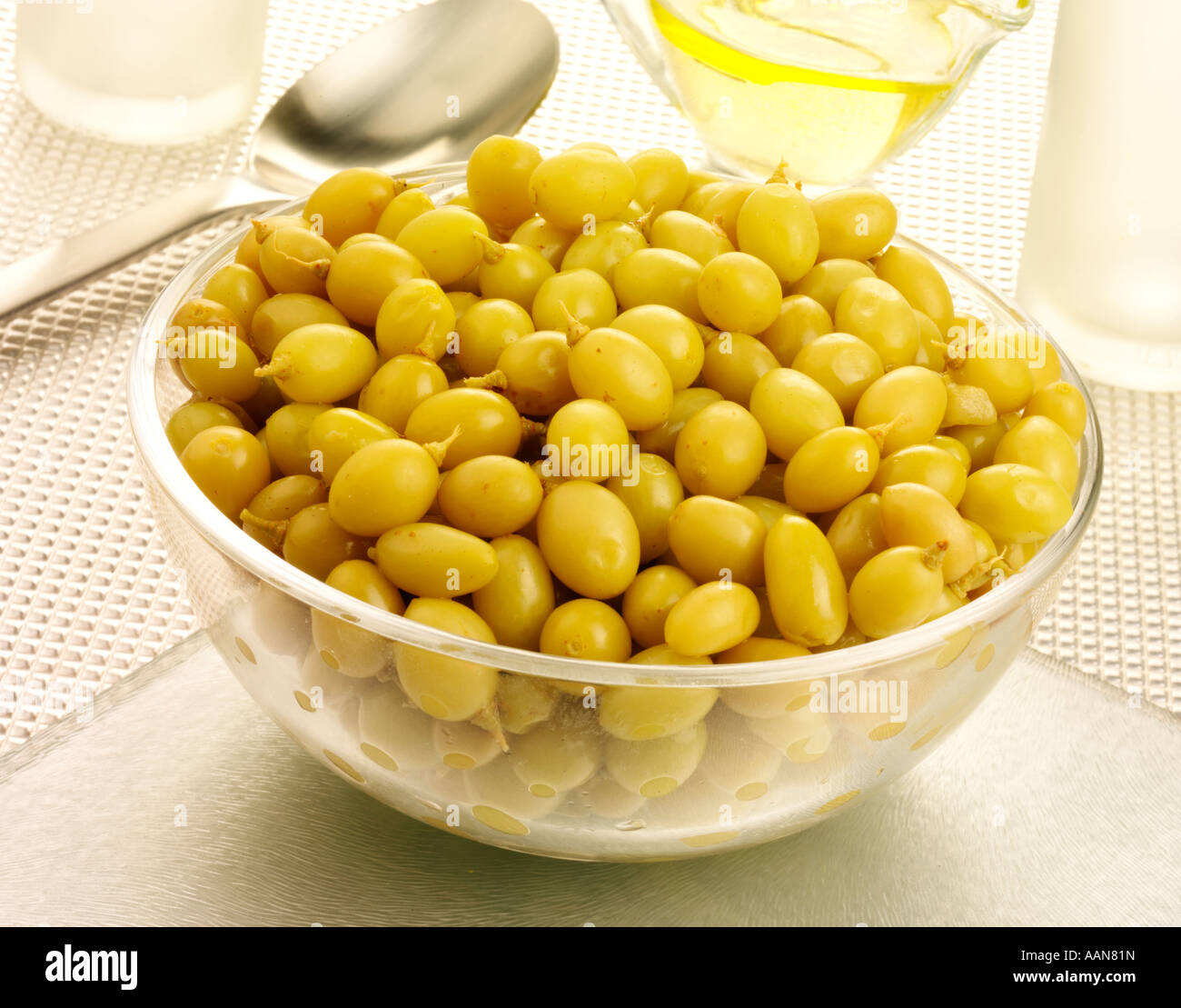PERSIAN SOUR GRAPES Stock Photo - Alamy